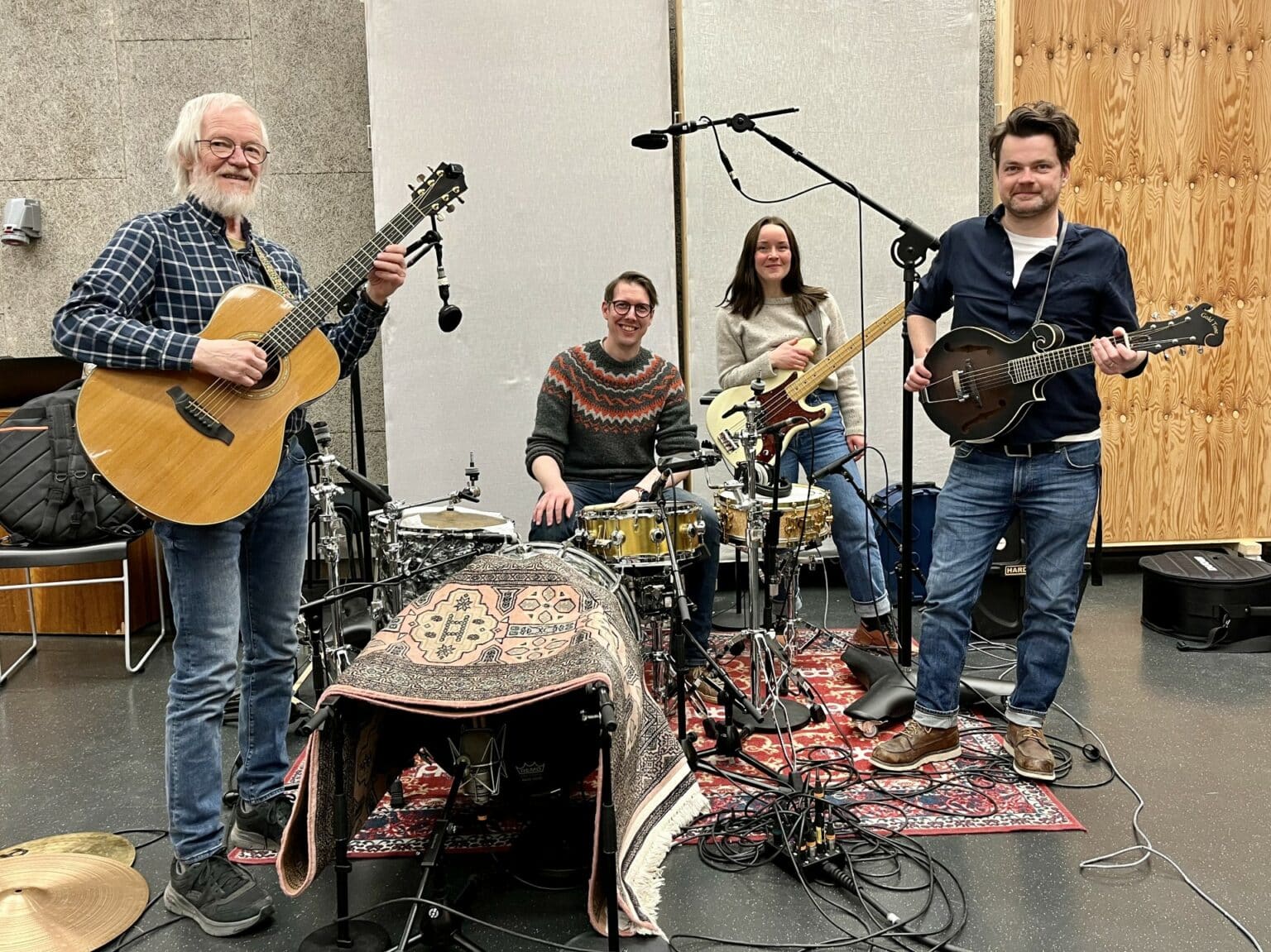 Sangen "Skal bare" - en innertier fra Ragnar Olsen om miljøkrisa! - Troms